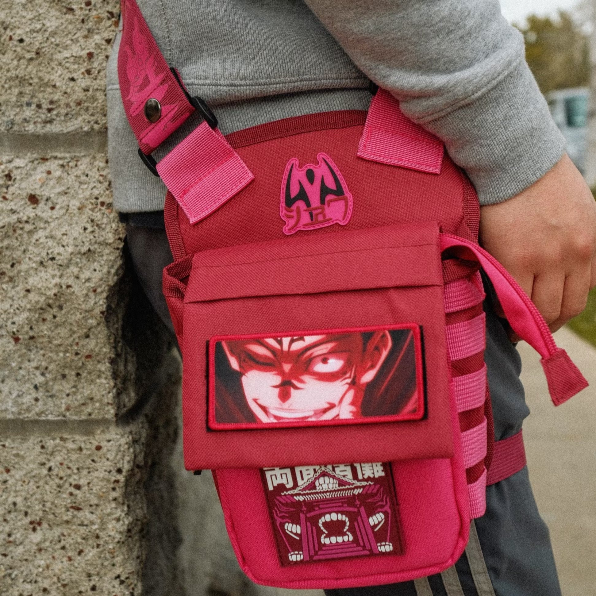 Sukuna Leg Bag with Strap – SUGOI SATURDAY